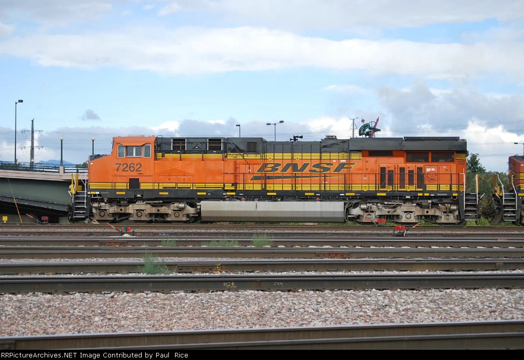 BNSF 7262